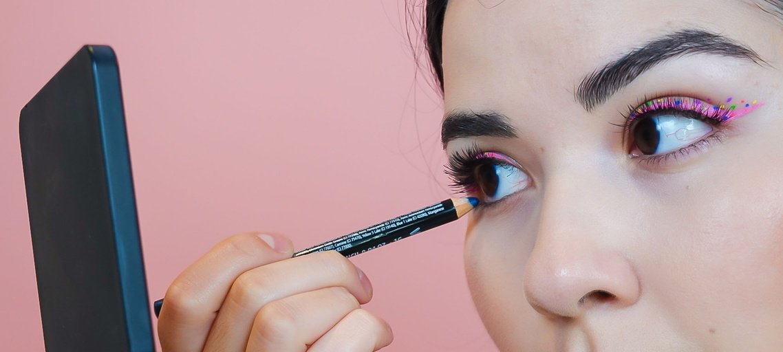How To Apply Eyeliner To Your Waterline - L’Oréal Paris