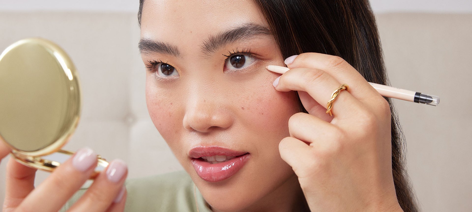 How to Apply Waterline Eyeliner - L’Oréal Paris