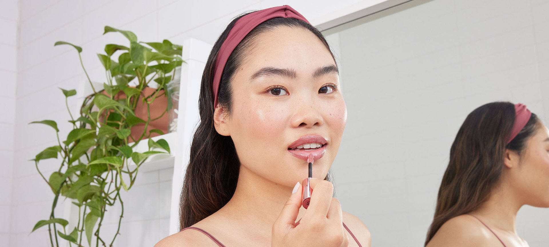 How to Get Glass-Like Glossy Lips In 4 Steps - L’Oréal Paris