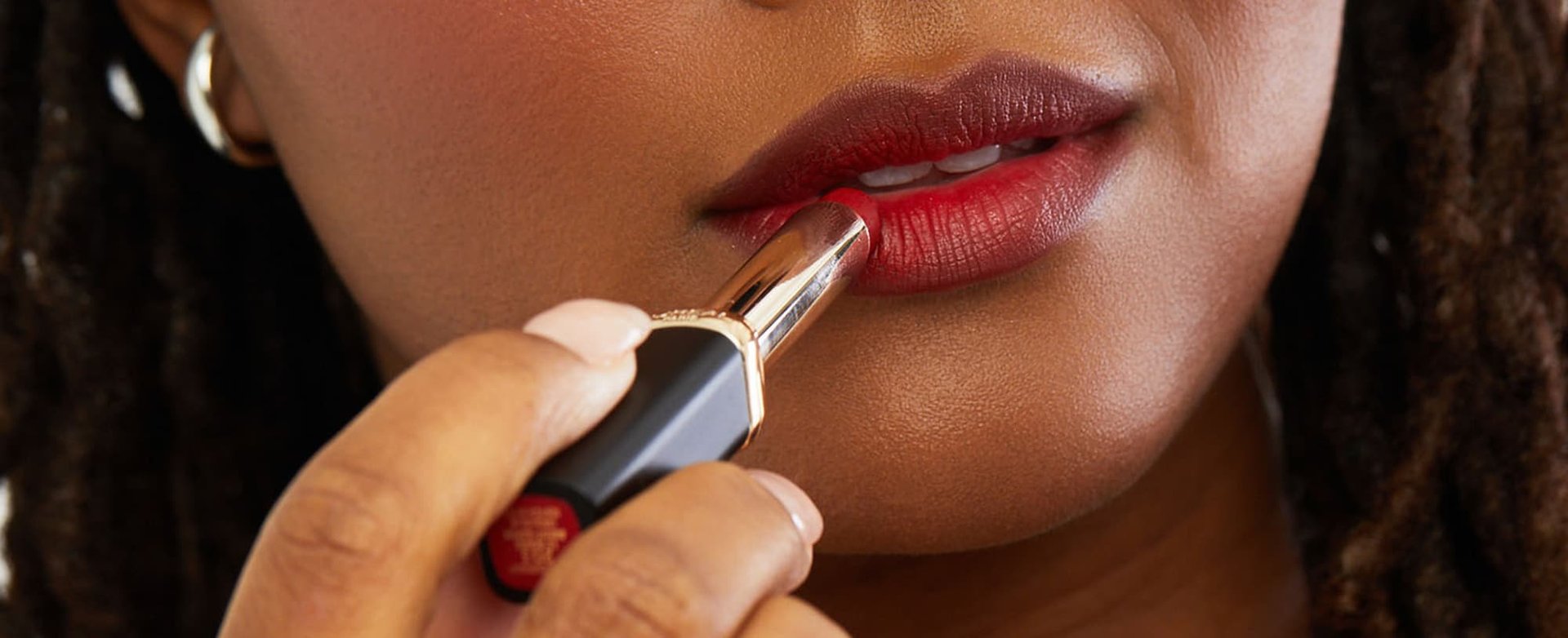 How To Define Your Cupid’s Bow With Makeup | L’Oréal Paris