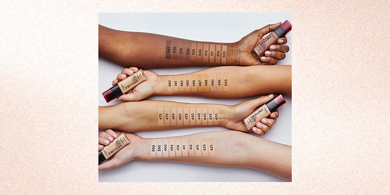 The Difference Between Powder and Liquid Foundation | L’Oréal Paris