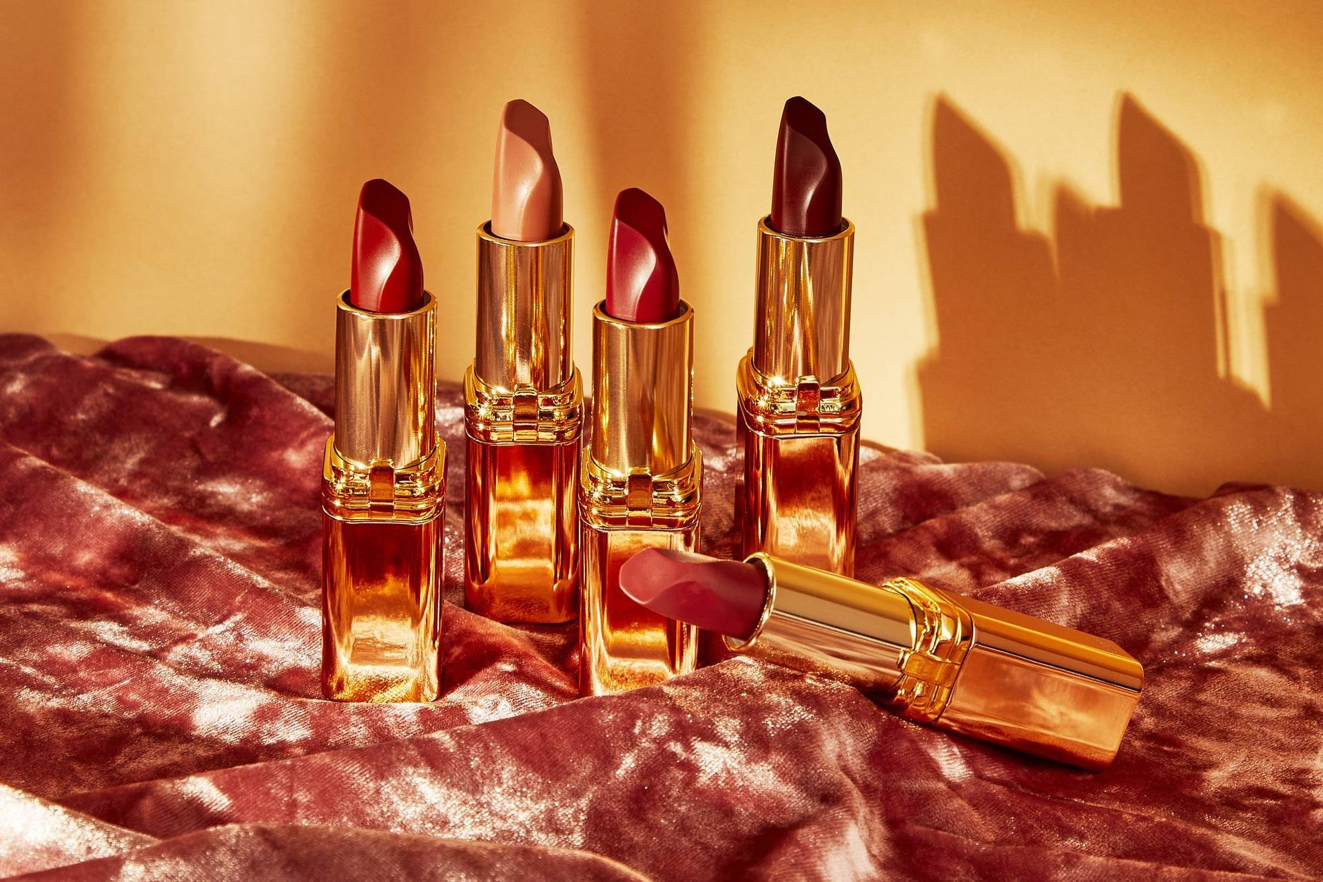 Easy Lip Makeup Application Tricks & Lip Care Tips from L'Oréal Paris