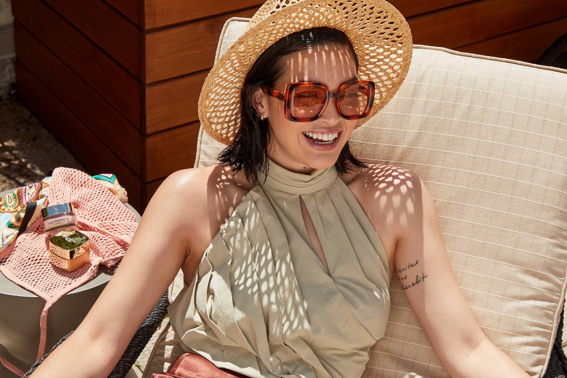 Get Sunless Tanning and Spray Tan Tips from L'Oréal Paris