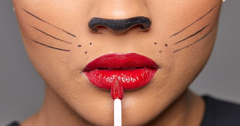 How to Do Cat Makeup for Your Halloween Costume - L’Oréal Paris