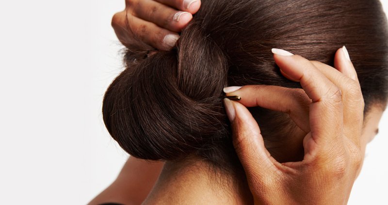 How to Master a Chignon Bun In 5 Easy Steps - L’Oréal Paris