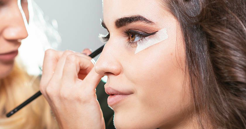 How to Do Cat Eye Makeup | 7 Tips on Cat Eyeliner - L’Oréal Paris