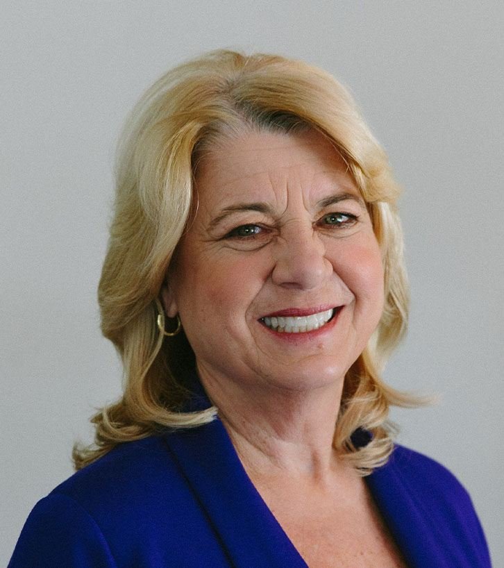 Kathy Tillotson - L'Oréal Paris