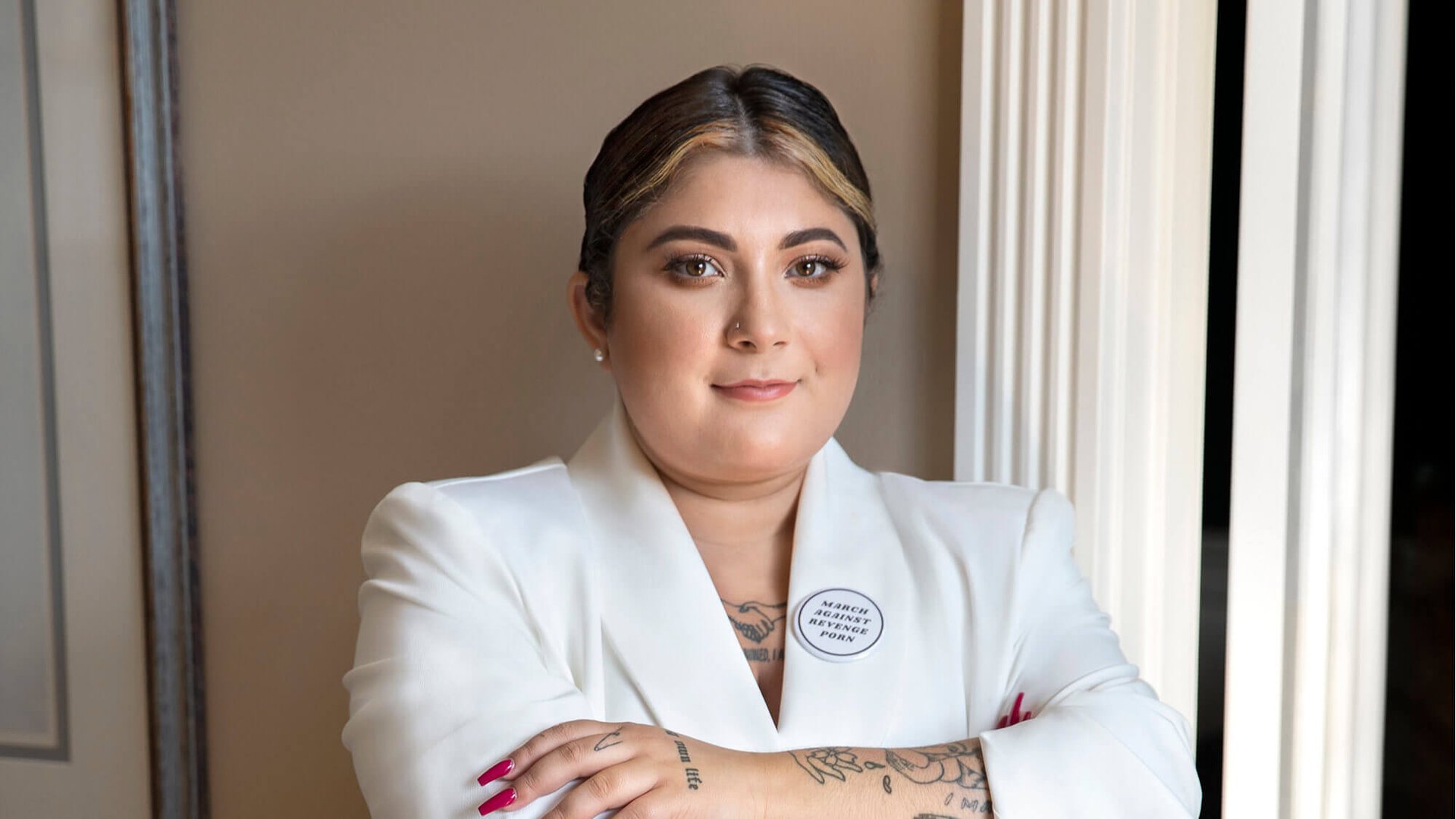 Women of Worth 2020: Meet Leah Juliett - L'Oréal Paris