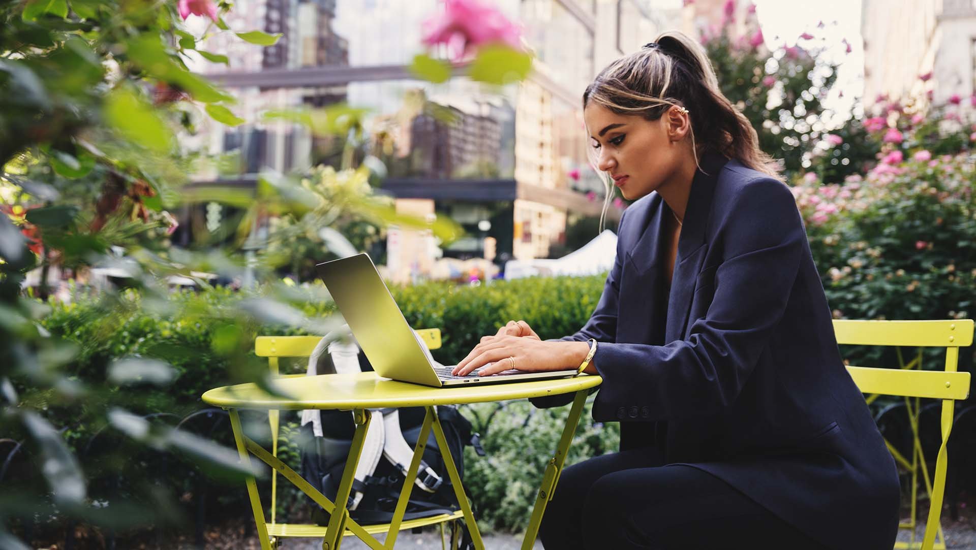 Women of Worth 2023: Meet Sophia Kianni - L'Oréal Paris